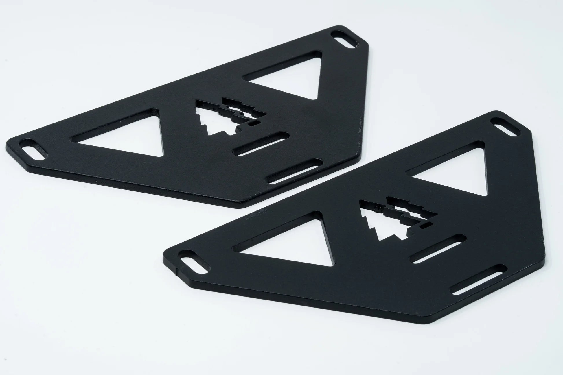 GREENLANE OFFROAD Maxtrax Traction Board Mounting Plates – Beacon Offroad